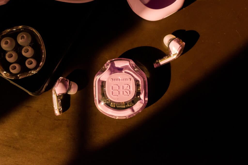 Acefast Crystal T8 Earbuds Review - GadgetGang