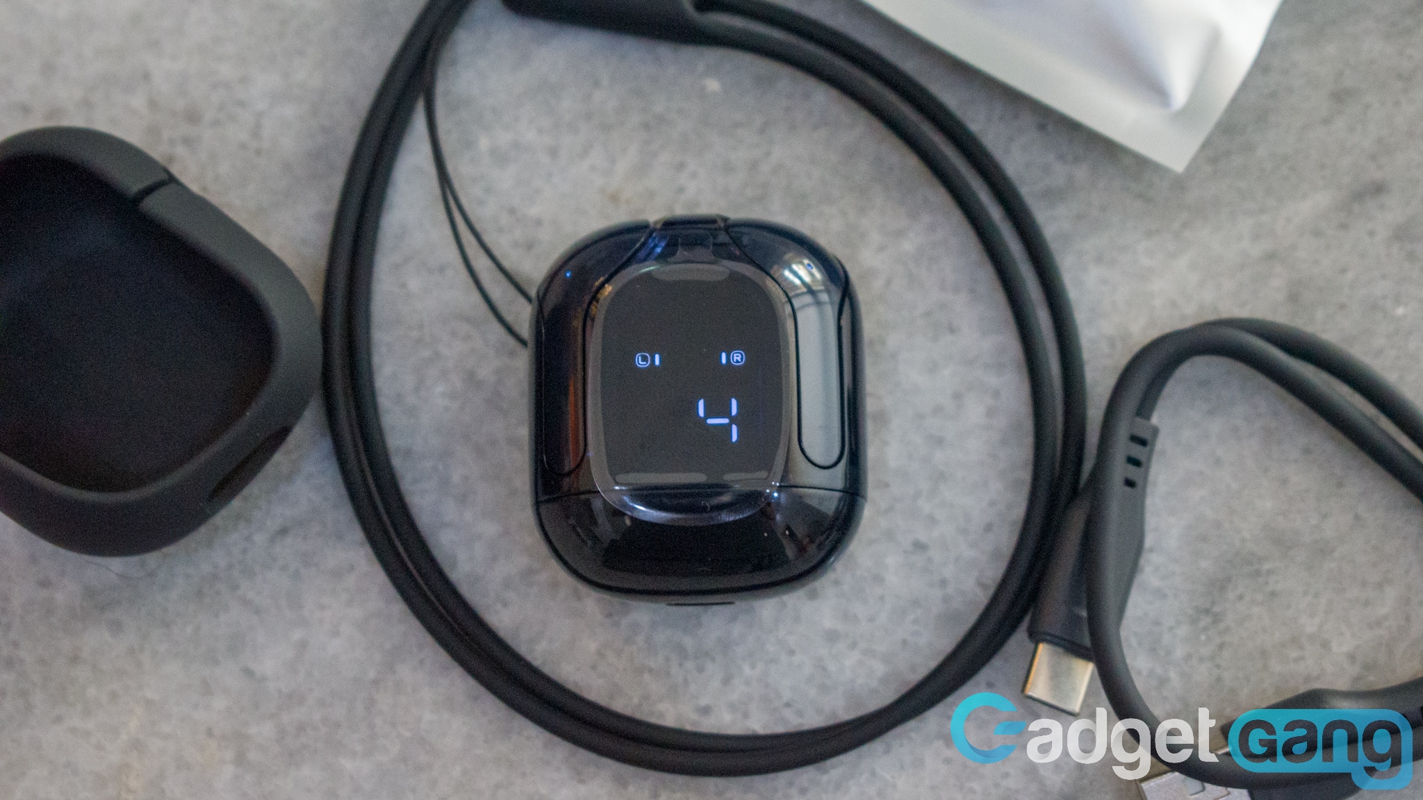 Acefast Crystal T6 Review - GadgetGang