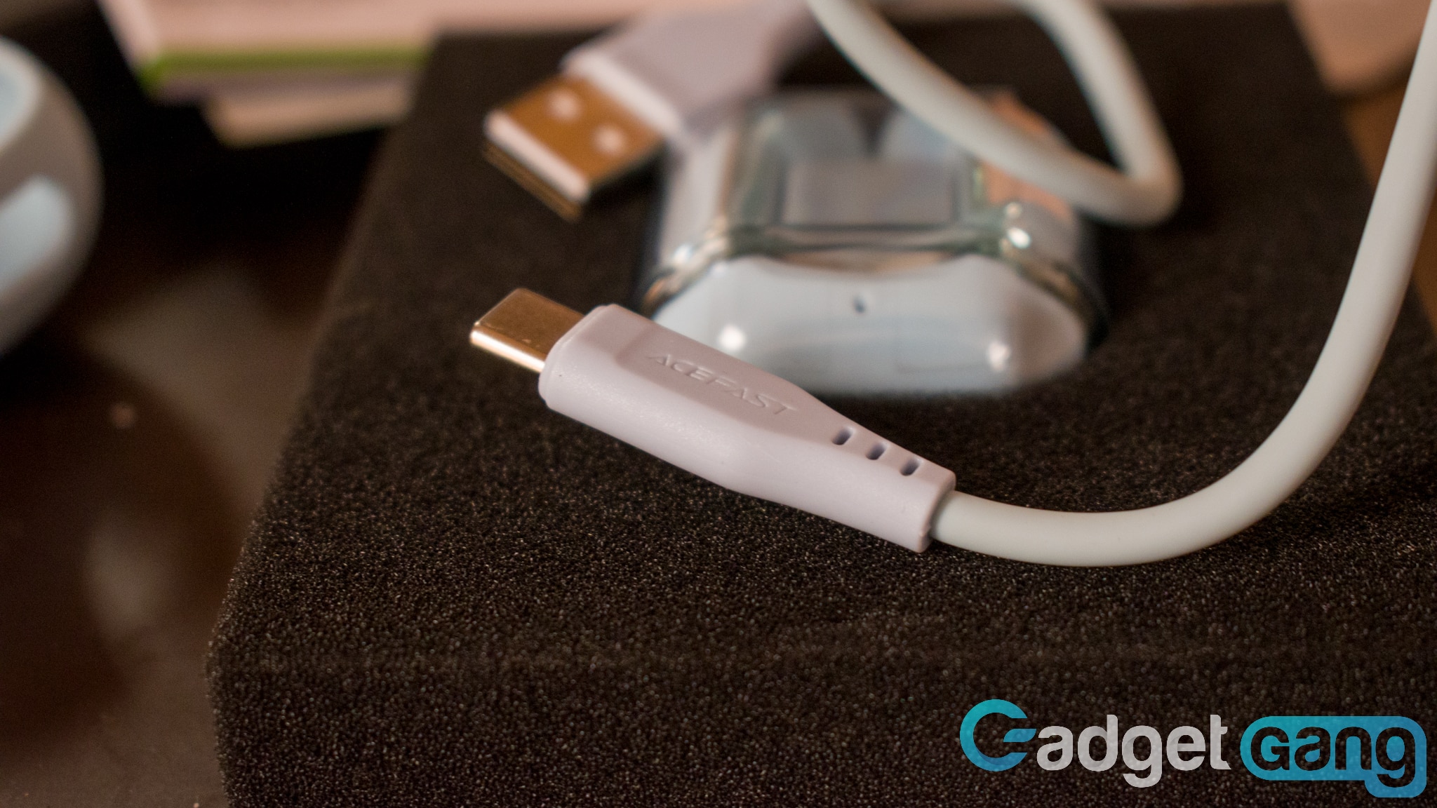 Acefast Crystal T6 Review - GadgetGang