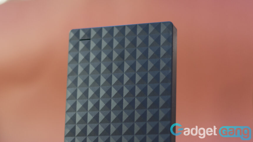 Seagate Expansion Portable Drive Review - GadgetGang